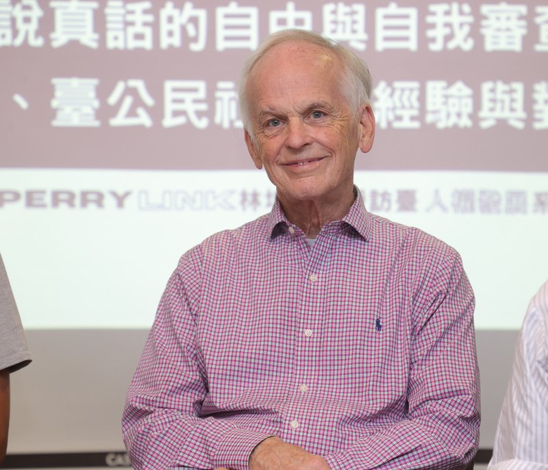 自由的光與影：從「吊燈裡的巨蟒」看中國政府的影響力操作 – 菜市場政治學